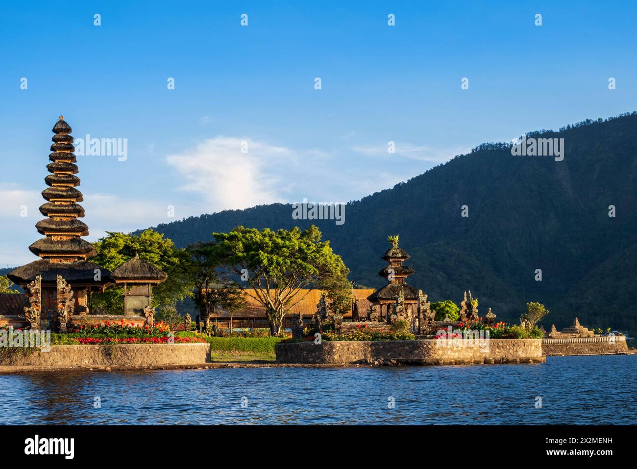 geography / travel, Indonesia, Bali, Lake Bratan, Pura Bratan Hindu ...