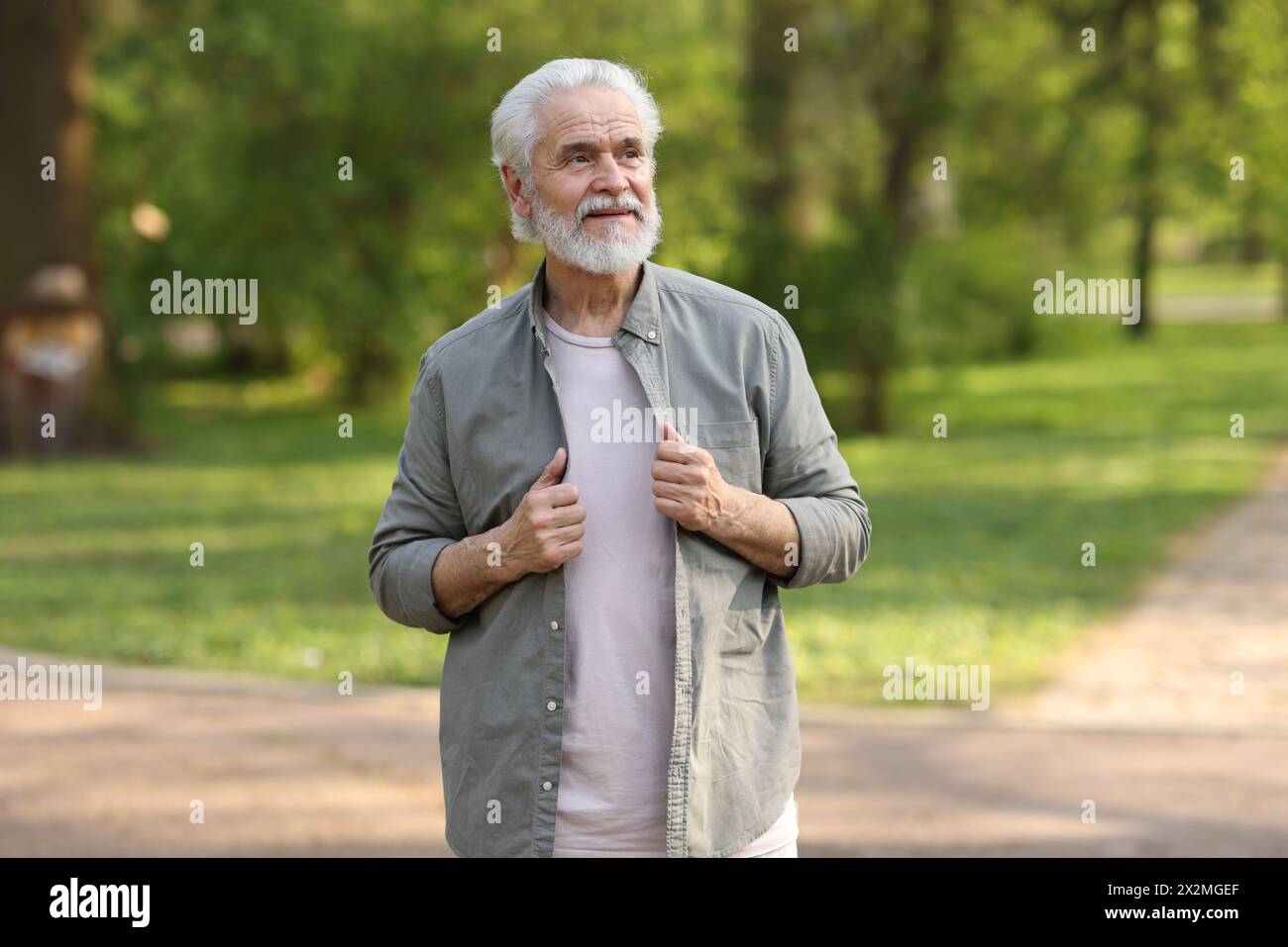 Happy grandpa hi-res stock photography and images - Alamy