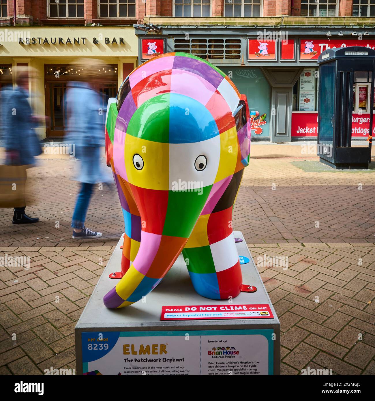 Elmer the patchwork elephants Big Blackpool Parade in aid of a local ...