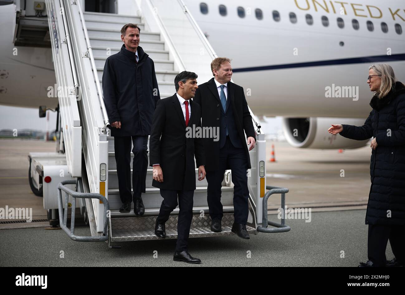 Prime Minister Rishi Sunak (centre), Chancellor of the Exchequer Jeremy ...