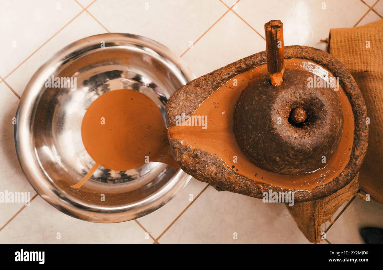 Traditional moroccan methods hi-res stock photography and images - Alamy