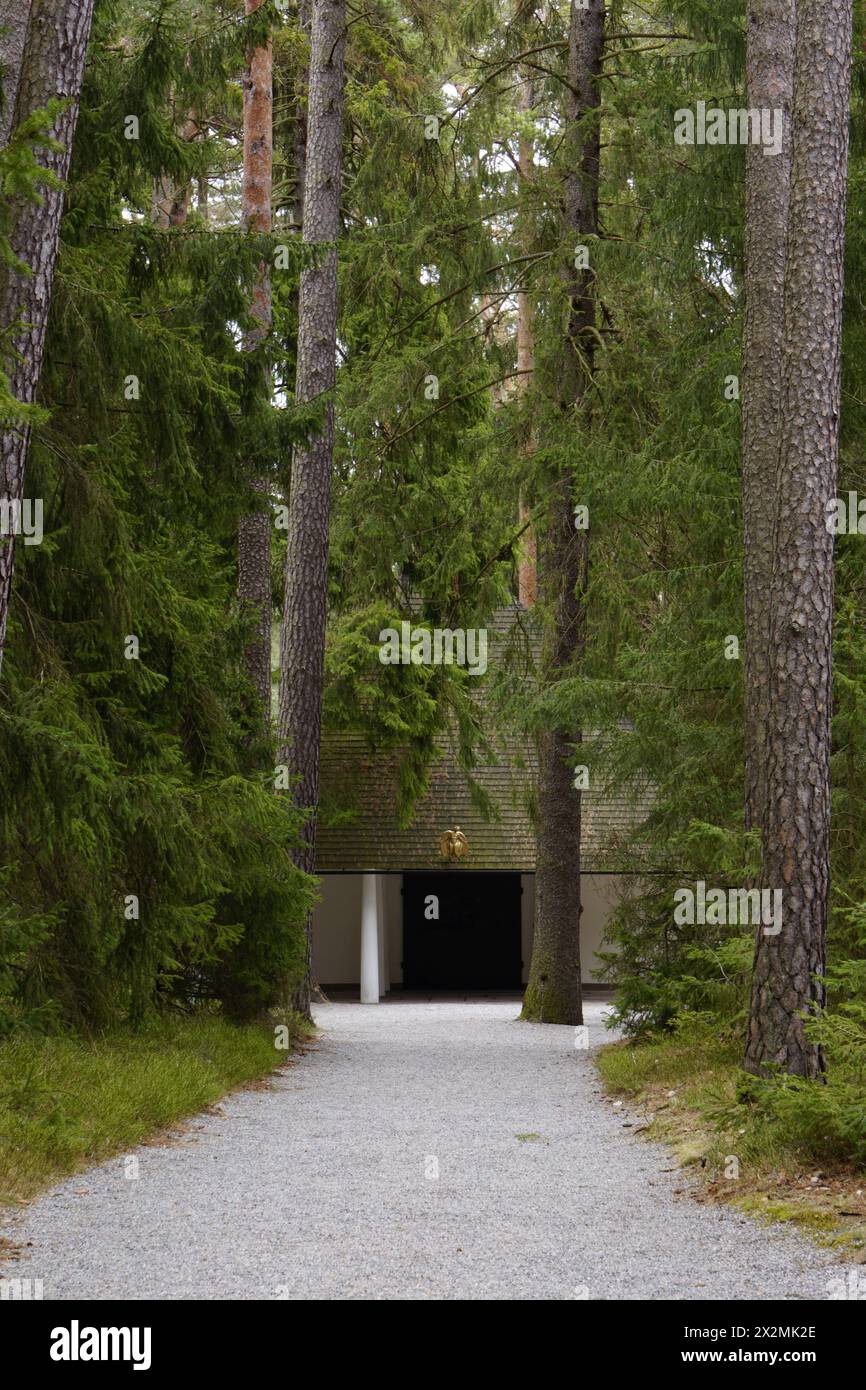 The Forest Chapel in Stockholm's Forest Cemetery Stock Photo - Alamy
