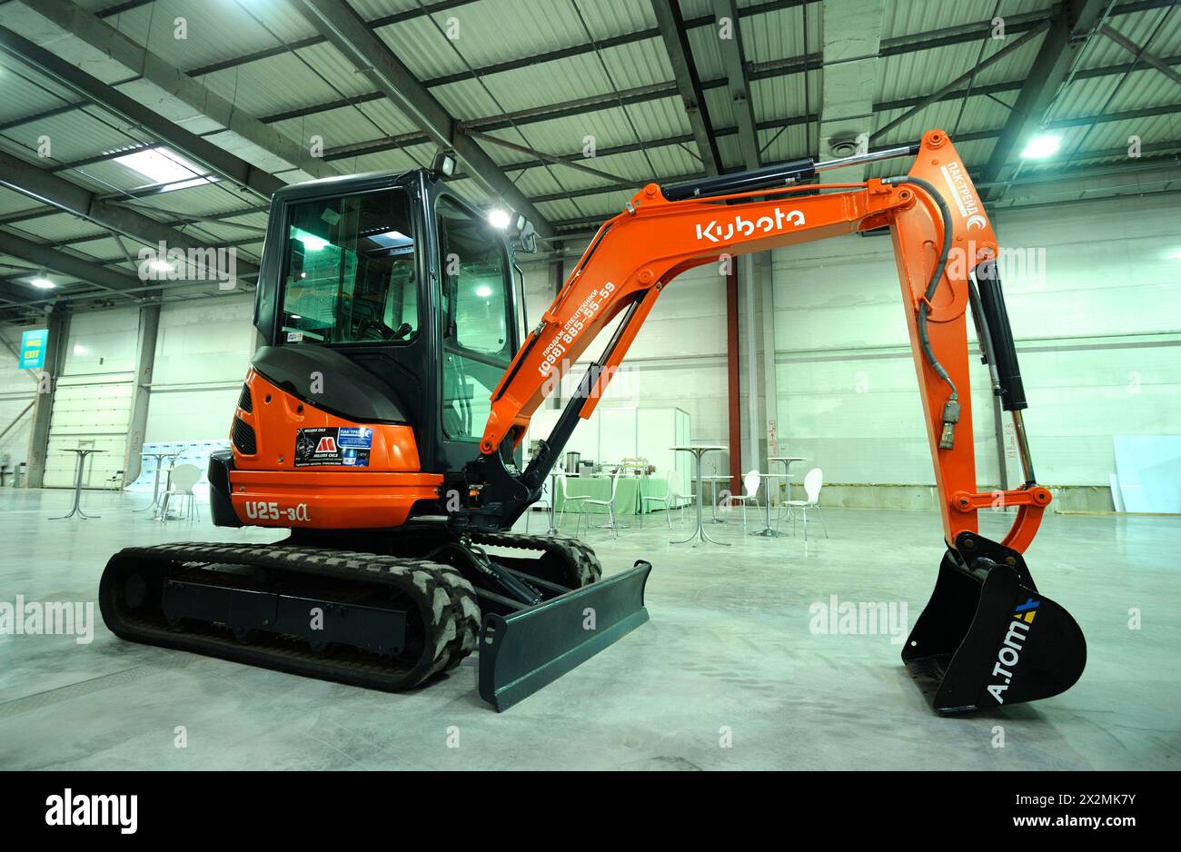 Stand excavator hi-res stock photography and images - Alamy