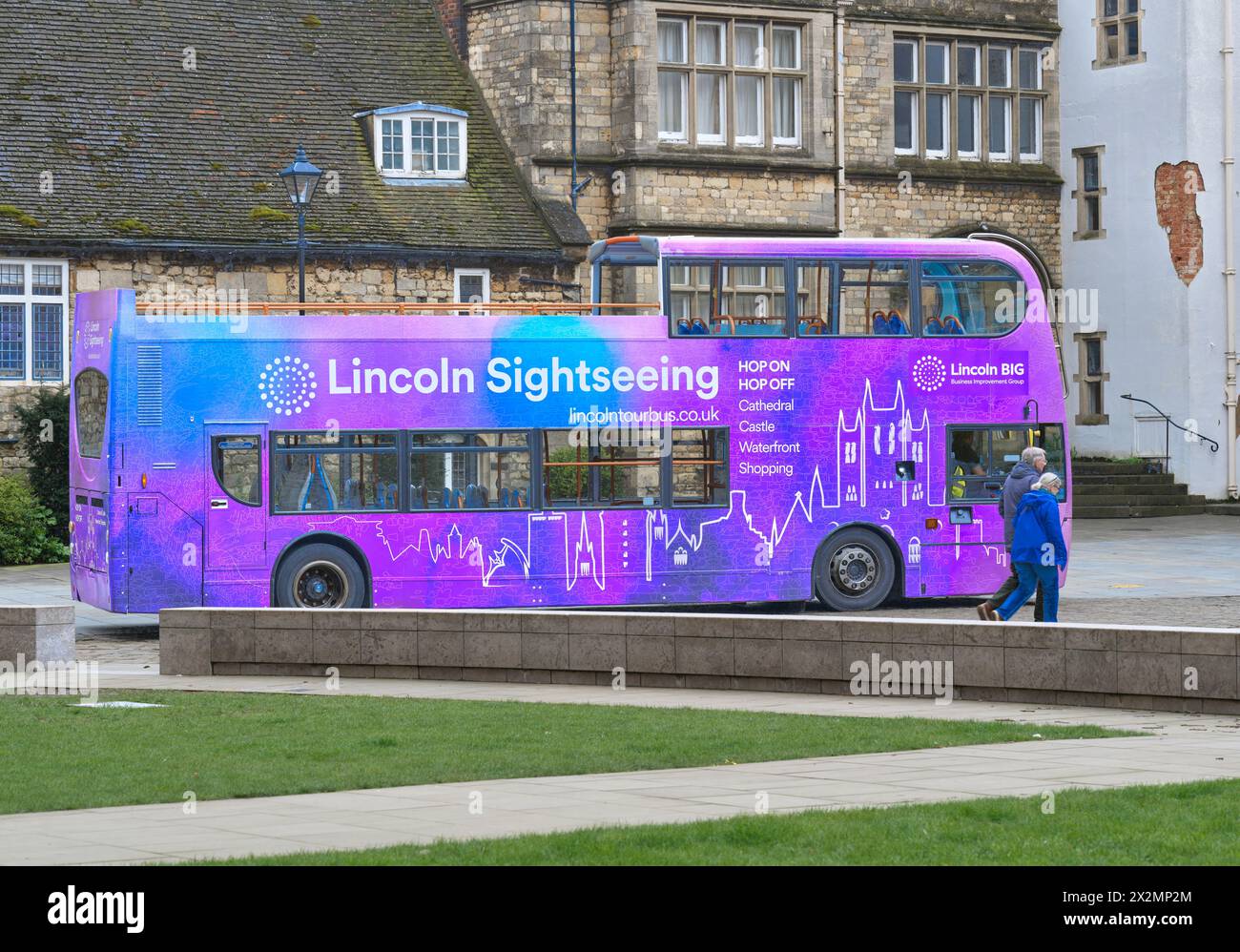 Lincoln sightseeing hop-on hop-off double decker bus outside the ...