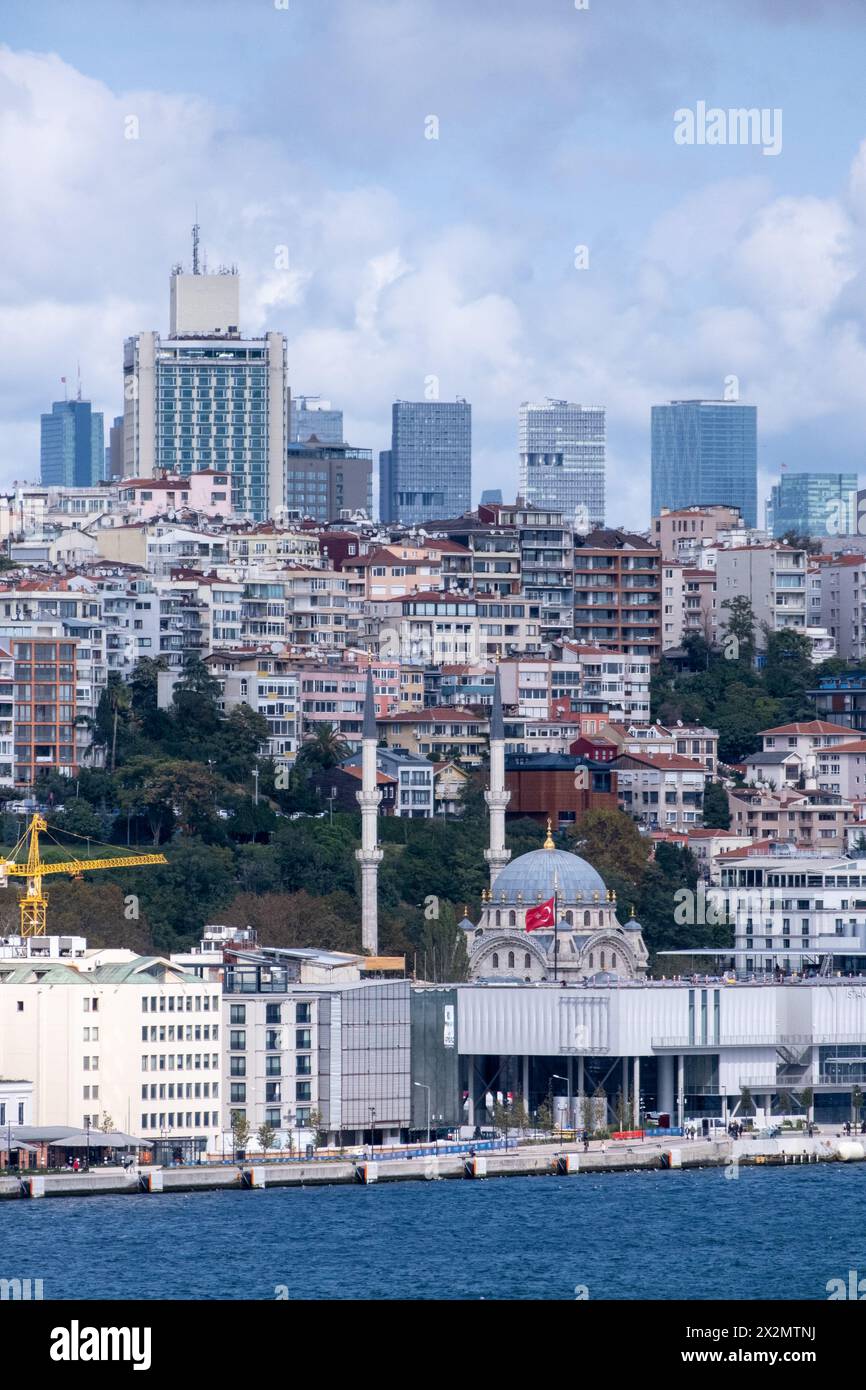 Istanbul turkey city apartment blocks hi-res stock photography and ...
