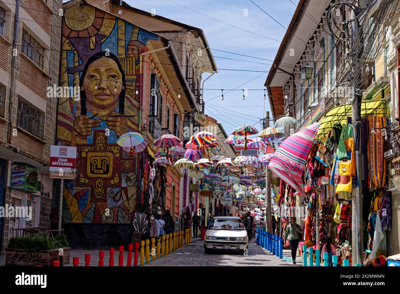 La Paz, Bolivia. 9th Jan, 2024. The witch market (Mercado de las Brujas ...