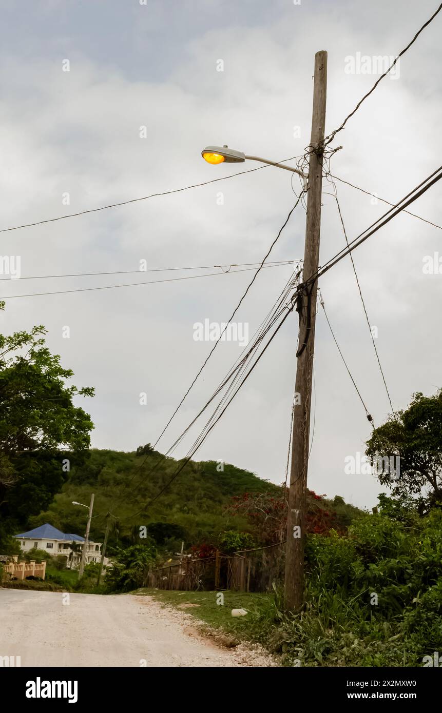 Power utility street light pole hi-res stock photography and images - Alamy