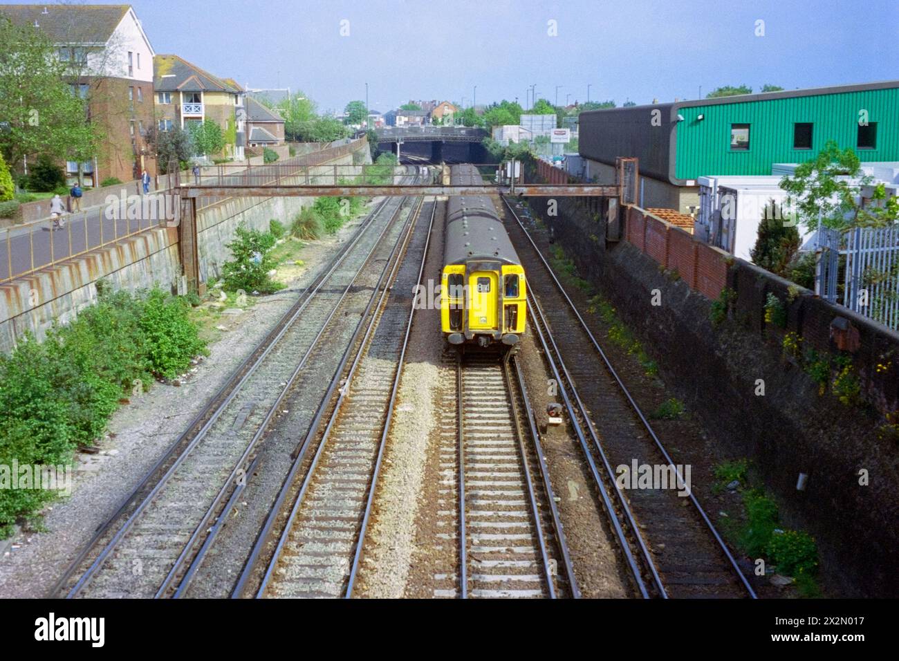 Elictric multiple unit hi-res stock photography and images - Alamy