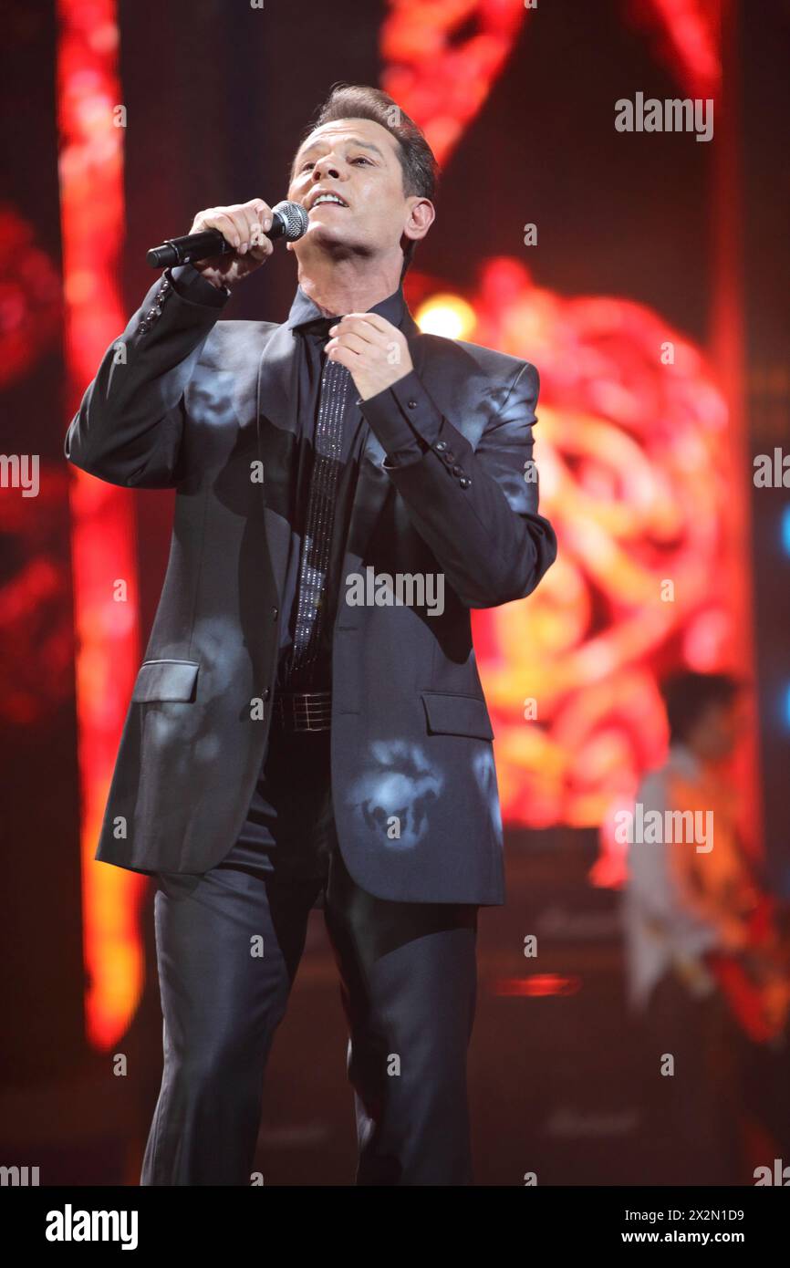 MOSCOW - DEC 17: Vadim Kazachenko sings on scene during concert of ...