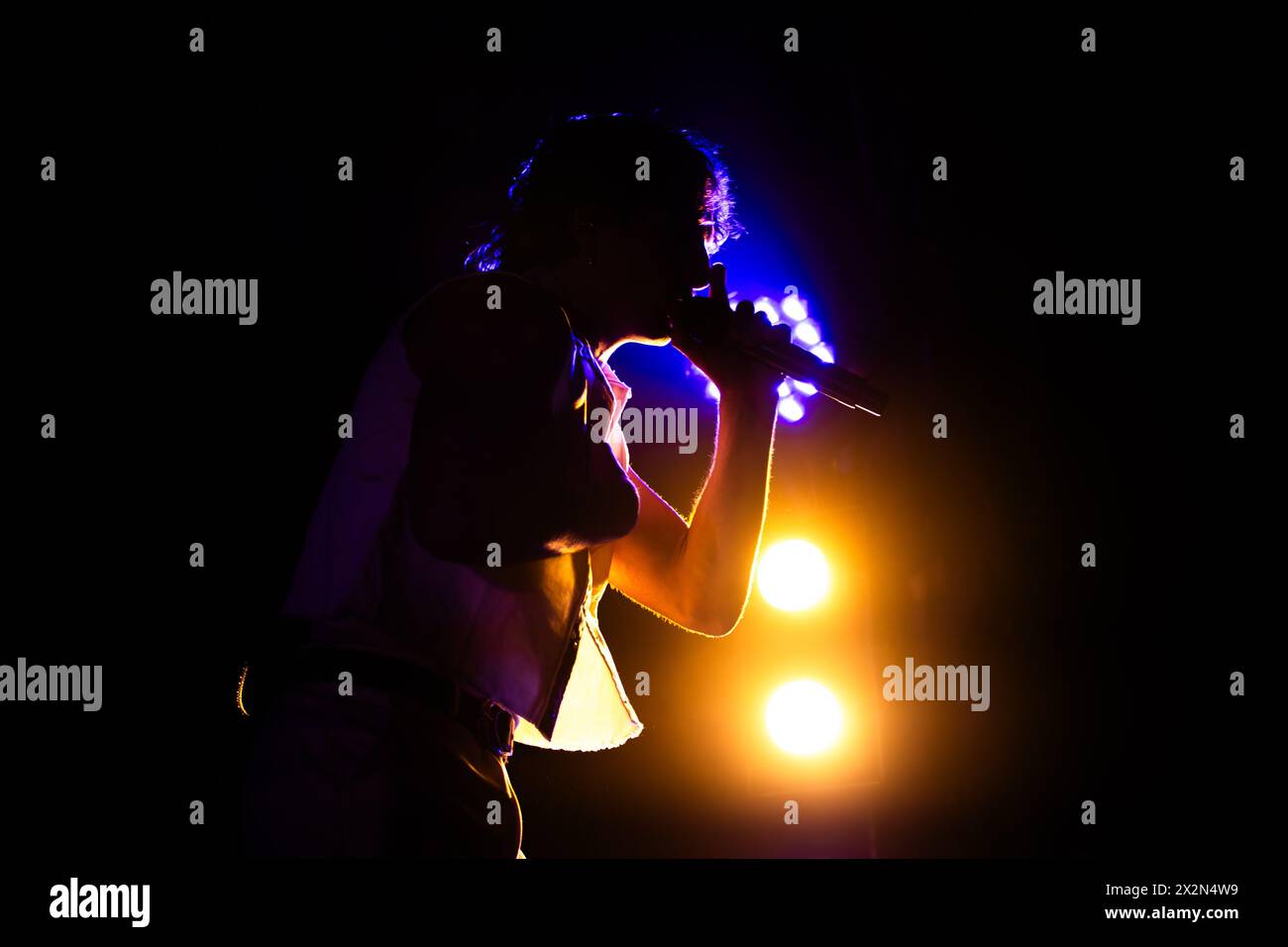 Benson boone performing hi-res stock photography and images - Alamy