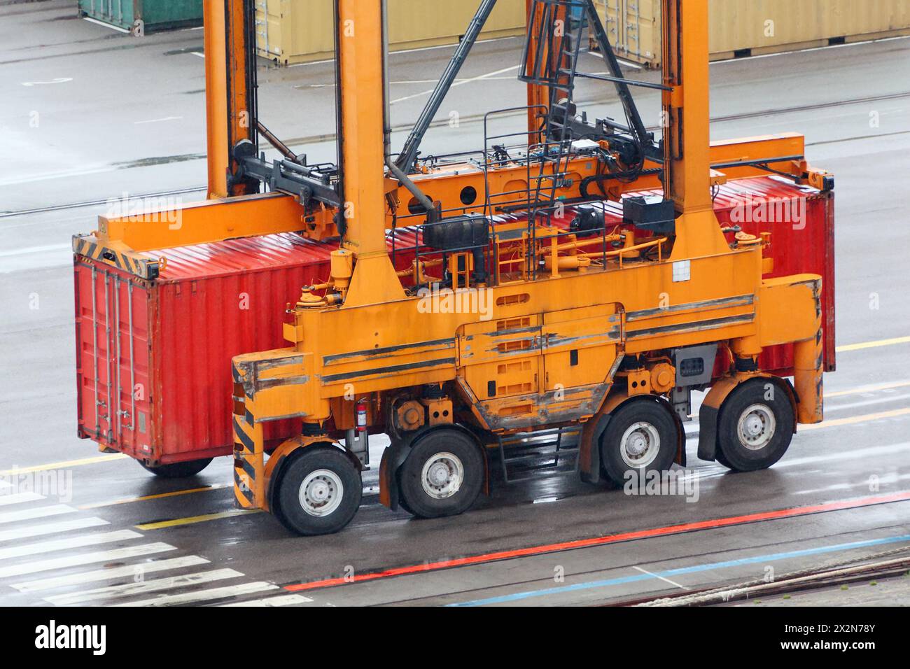 Container loader port equipment hi-res stock photography and images - Alamy