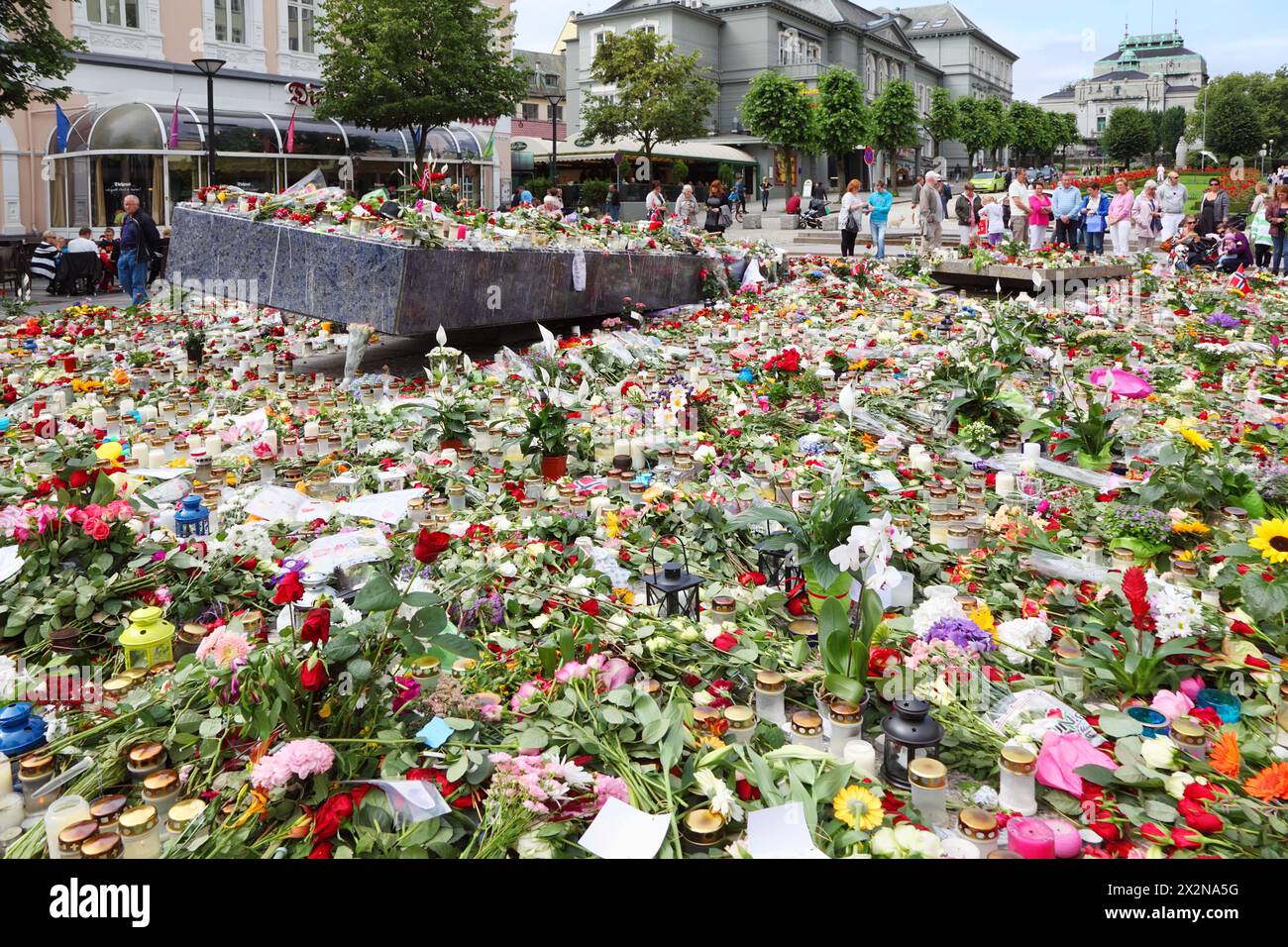 BERGEN - JUNE 27: Flowers at memorial to victims of massacre in Utoya ...