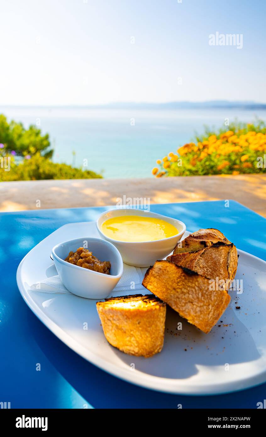 Pate island hi-res stock photography and images - Alamy
