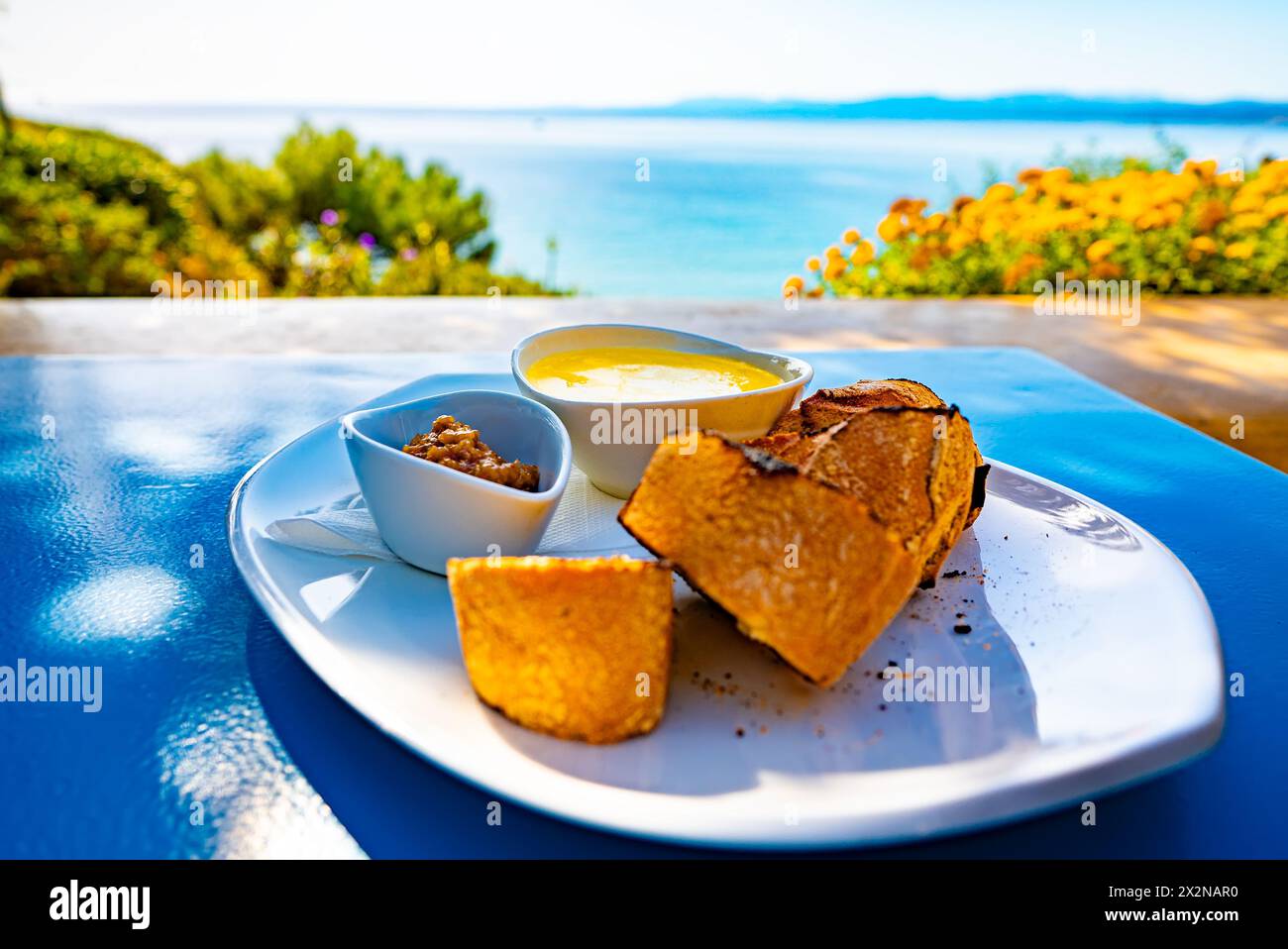 Pate island hi-res stock photography and images - Alamy