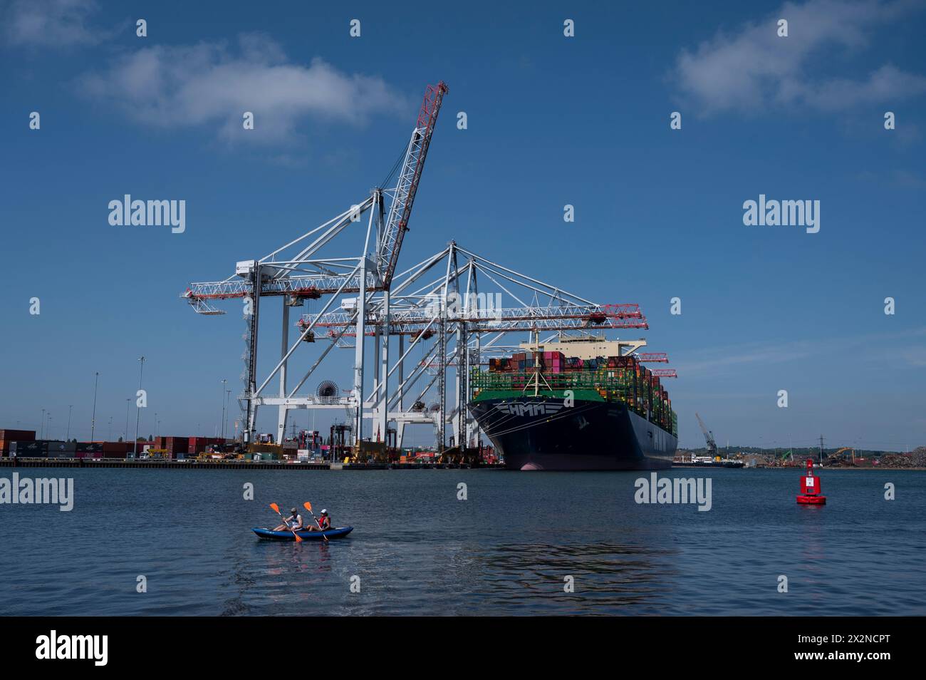 HMM Oslo at Southampton Docks Stock Photo - Alamy