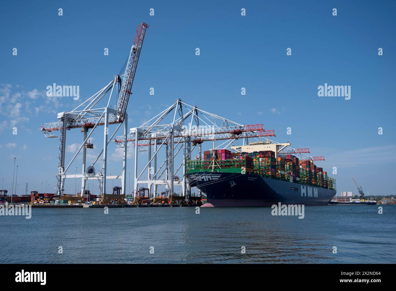 HMM Oslo at Southampton Docks Stock Photo - Alamy