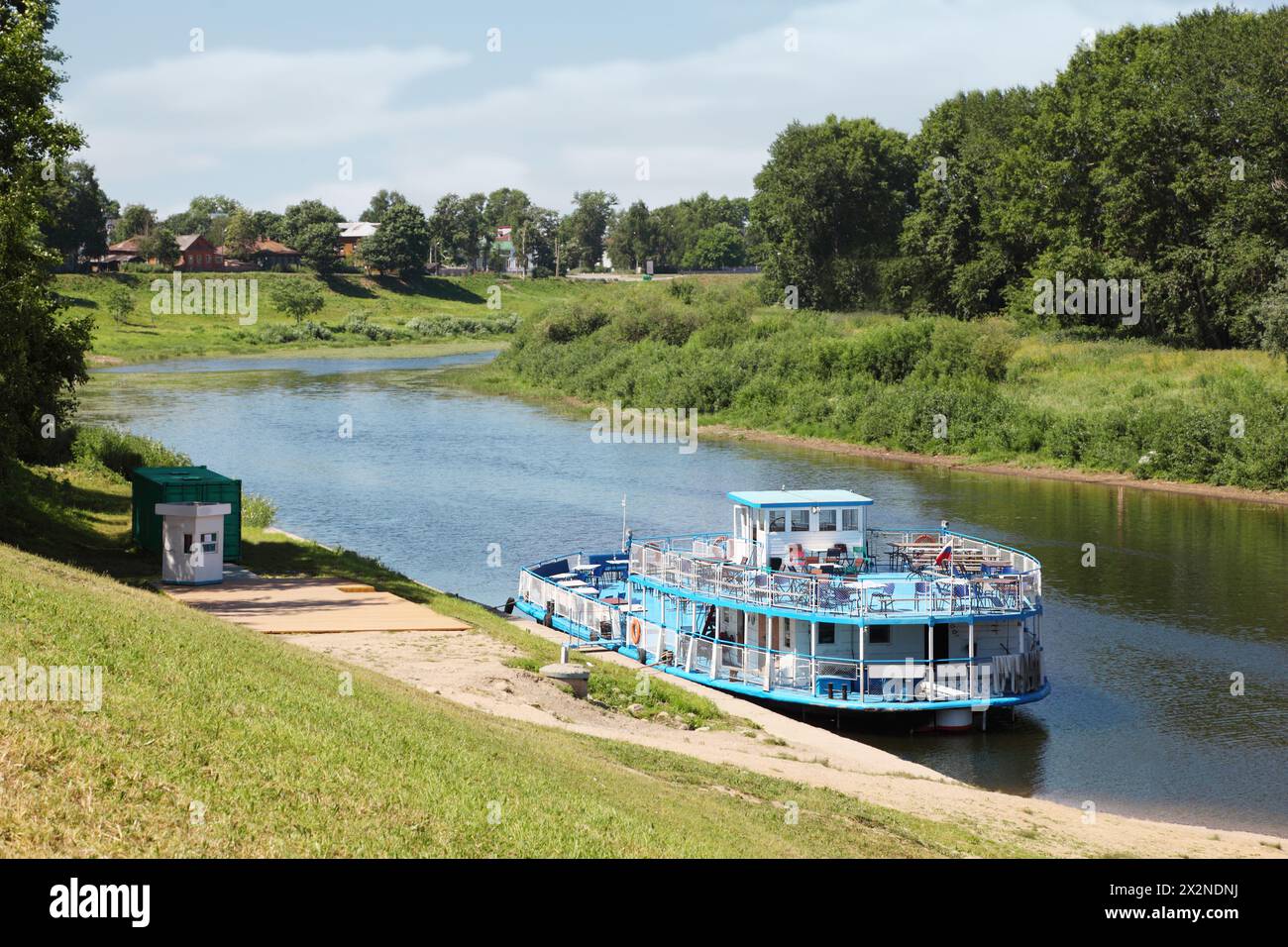 Water transport russia wood hi-res stock photography and images - Alamy