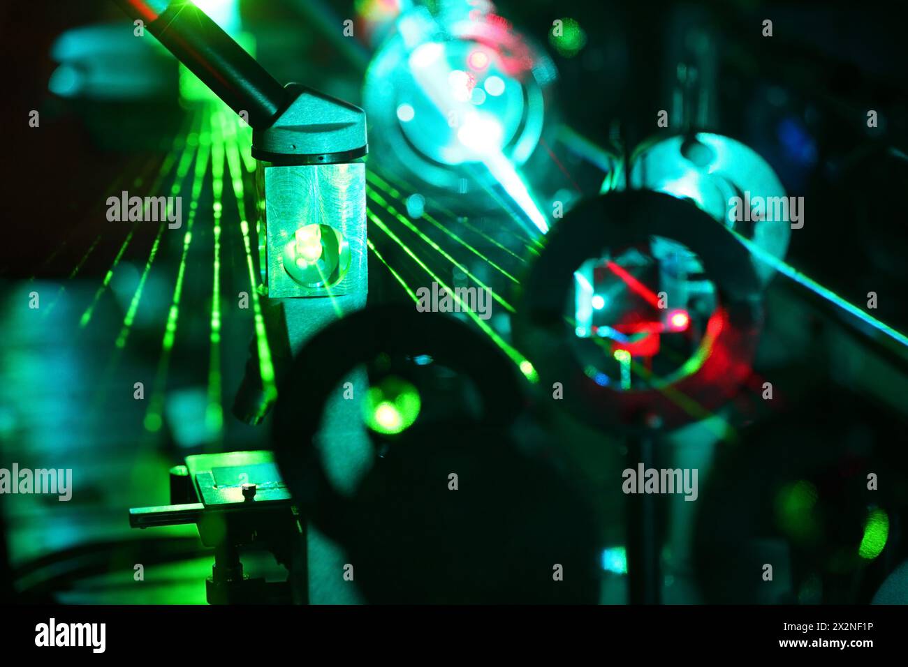 Movement of microparticles by beams of laser in lab Stock Photo - Alamy