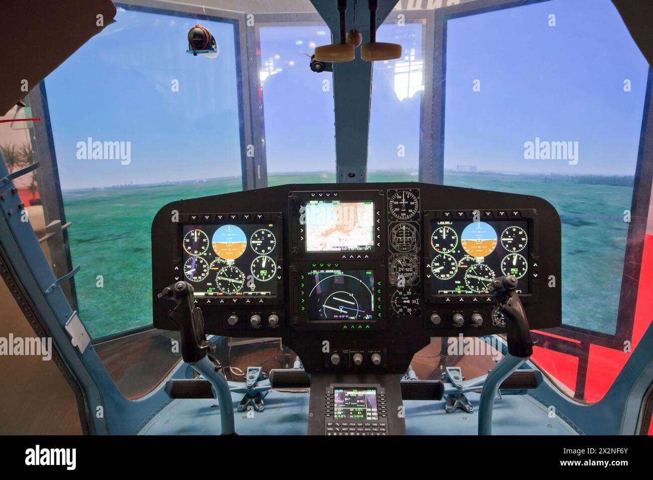 Flight simulator expo hi-res stock photography and images - Alamy