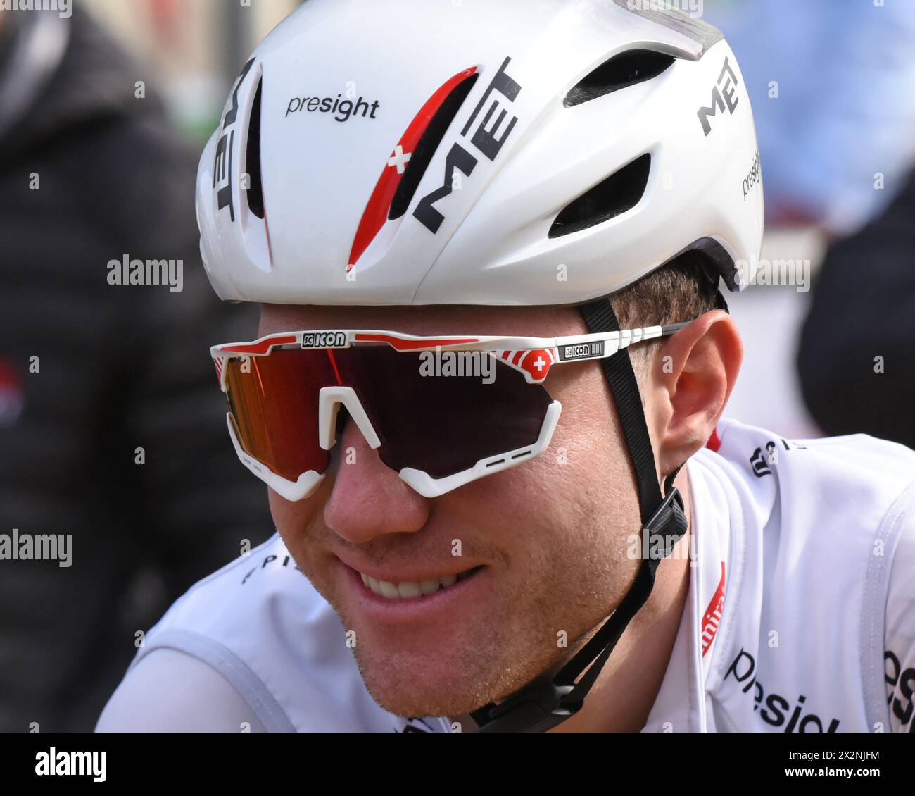 Uae emirates cycling team hi-res stock photography and images - Alamy