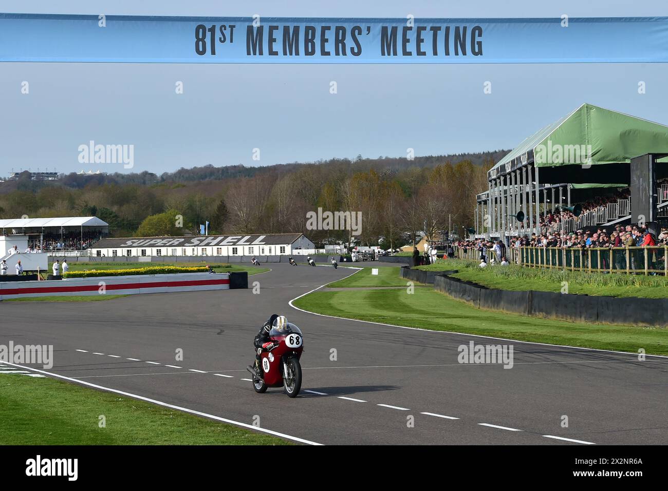 Michael Russell, Norton Manx Commando, Hailwood Trophy featuring the ...