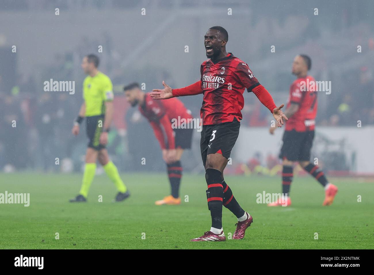 Fikayo Tomori of AC Milan celebrates after scoring a goal during the ...