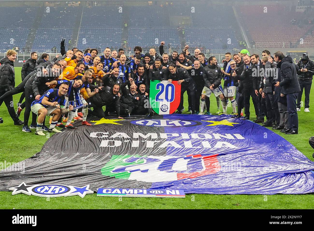 Milan, Italy. 22nd Apr, 2024. FC Internazionale players and staff ...