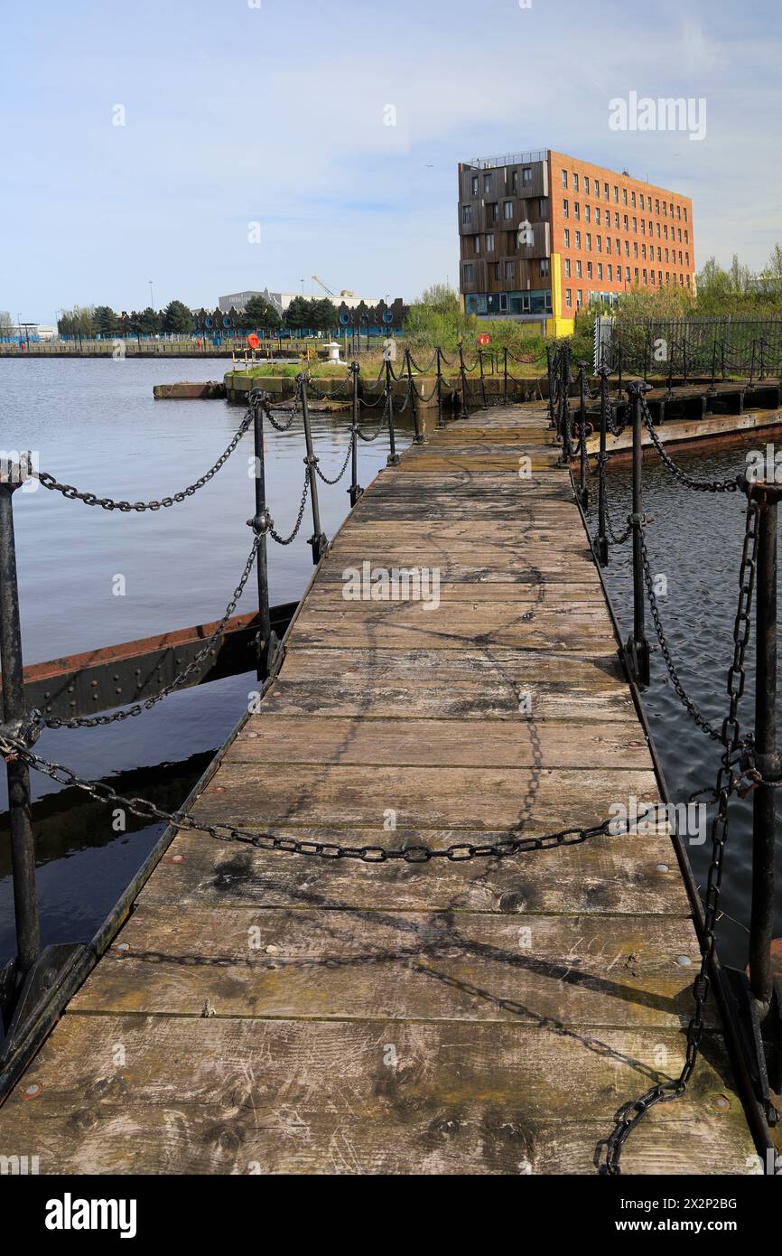 Dilapidated wooden walkway over lock gates at Roath Basin / Britannia ...