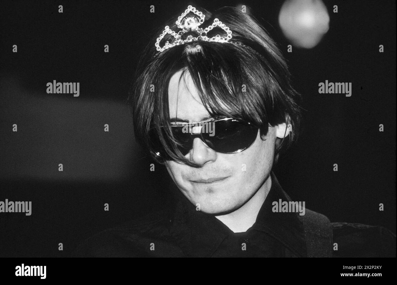 MANIC STREET PREACHERS, NICKY WIRE, CONCERT, 1998: Nicky Wire of Welsh ...