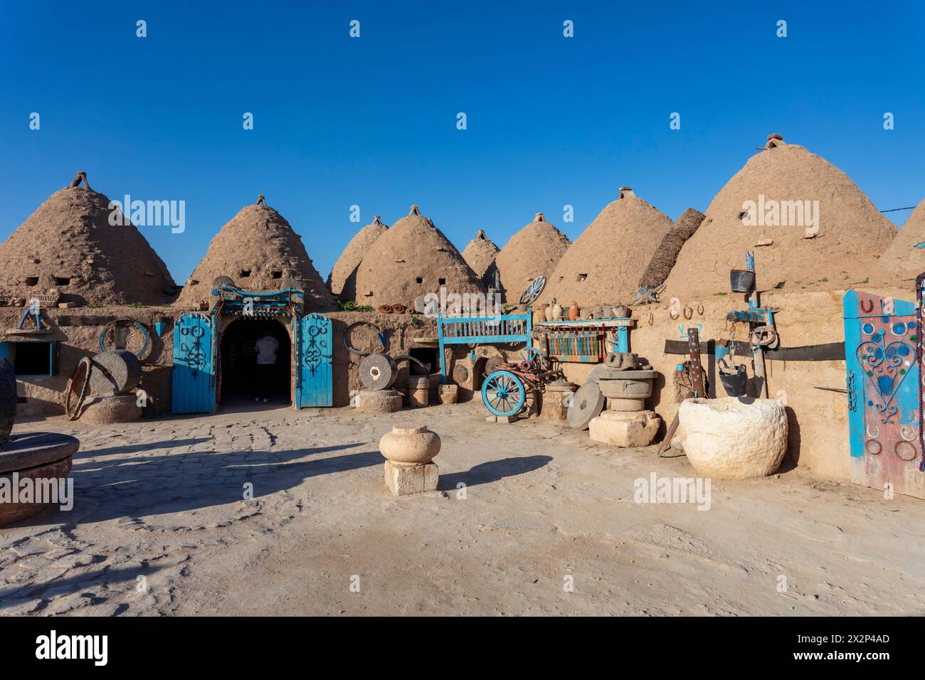 Beehive houses of the upper Mesopotamian city of Harran, Sanliurfa ...