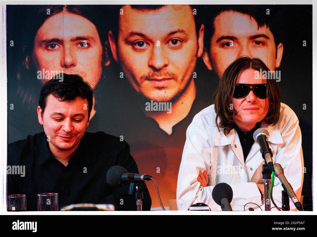 MANIC STREET PREACHERS, PRESS CONFERENCE, 1999: James Dean Bradfield ...