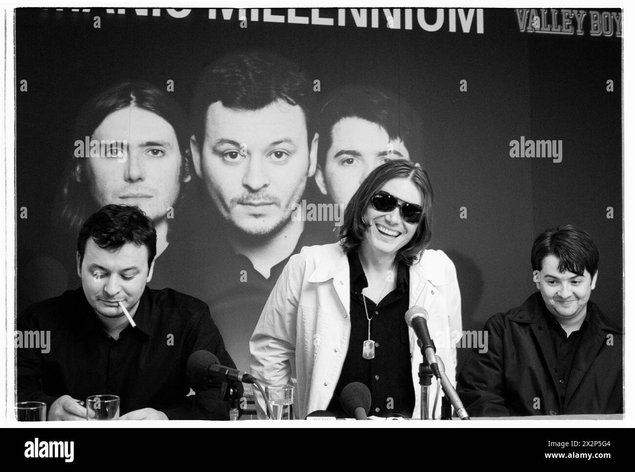 MANIC STREET PREACHERS, PRESS CONFERENCE, 1999: James Dean Bradfield ...