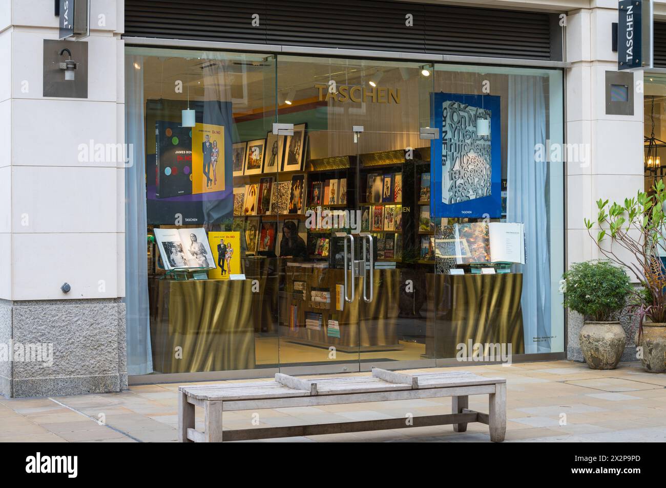 Shopfront of TASCHEN Store a high end book shop in Duke of York Square ...