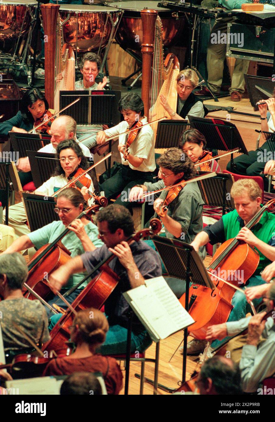 New york philharmonic hi-res stock photography and images - Alamy