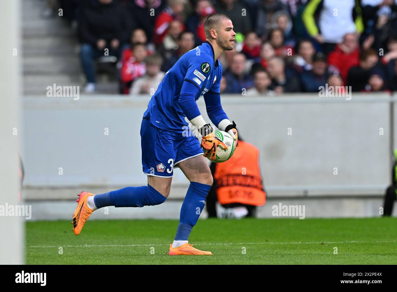 Lille, France. 18th Apr, 2024. goalkeeper Lucas Chevalier (30) of Lille pictured during the Uefa ...