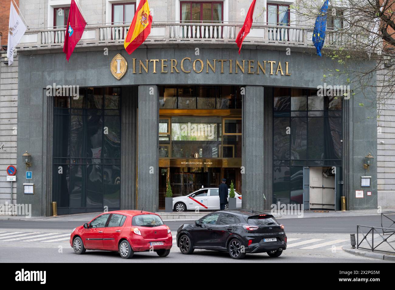 Ihg logos hi-res stock photography and images - Alamy