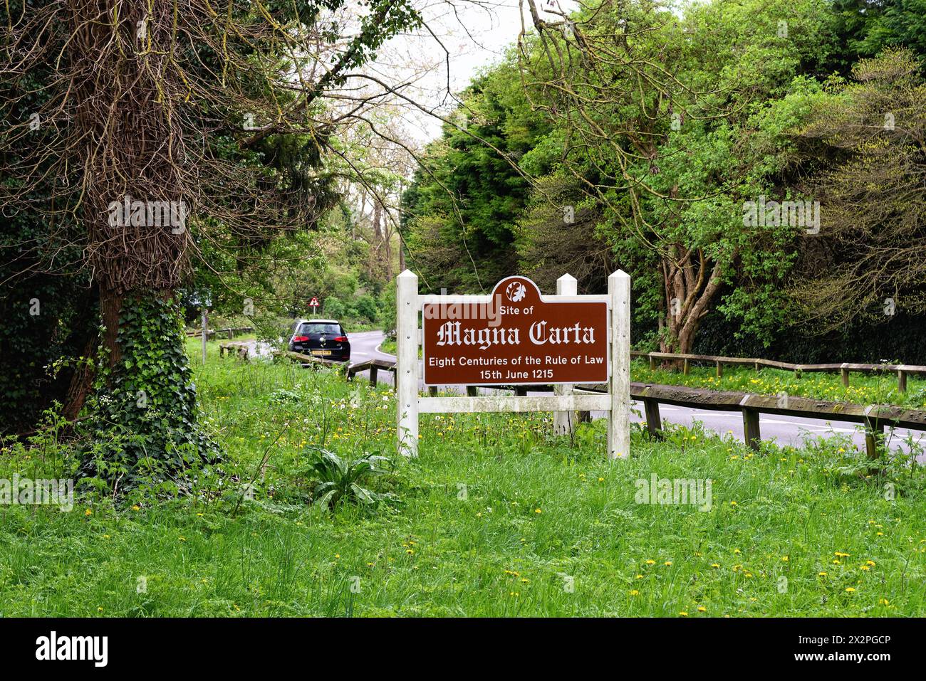 A large road sign informing the public of the approach to the ...