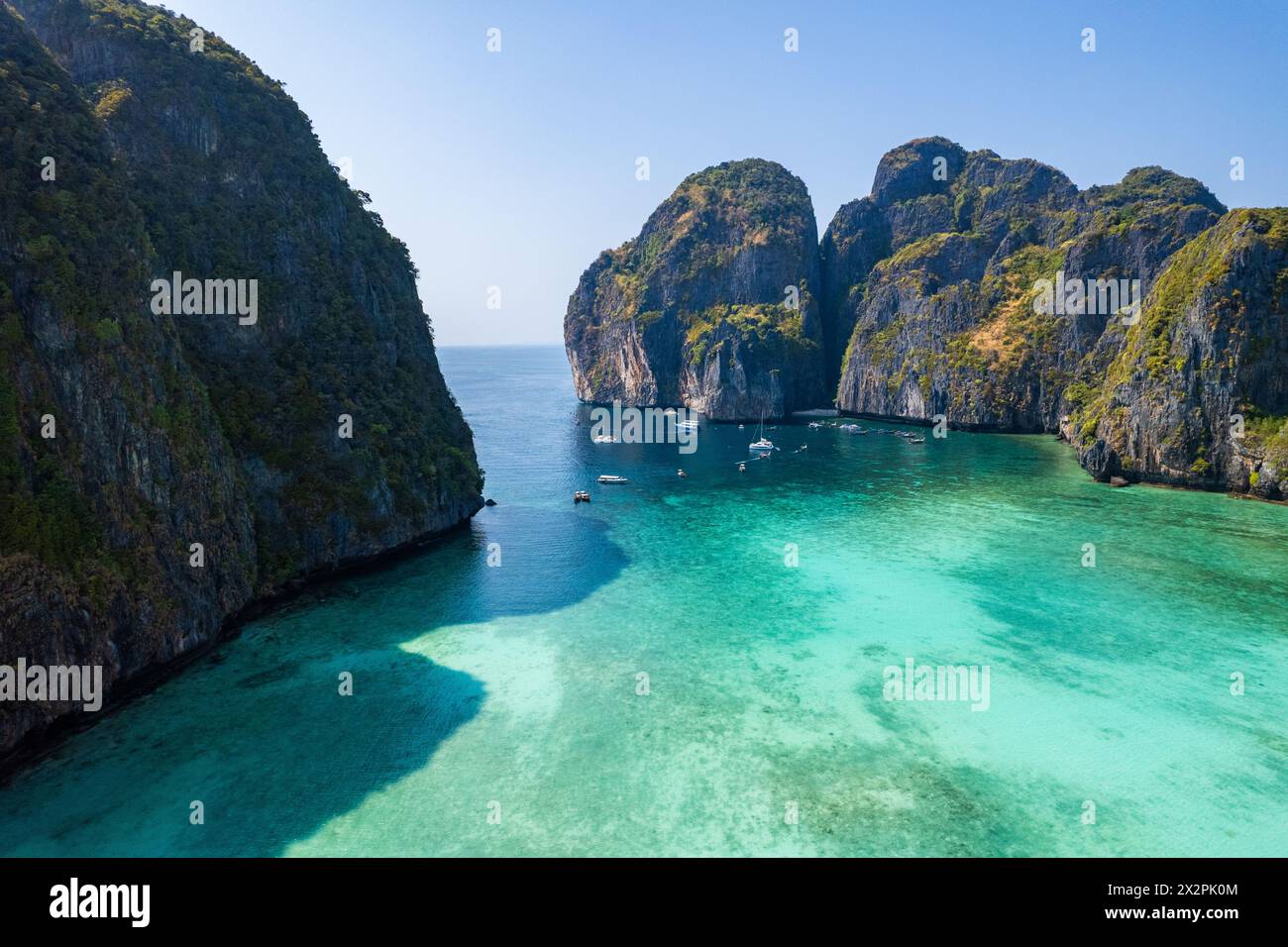 Aerial view of Maya bay beach in koh Phi Phi Leh, Krabi, Thailand Stock Photo - Alamy