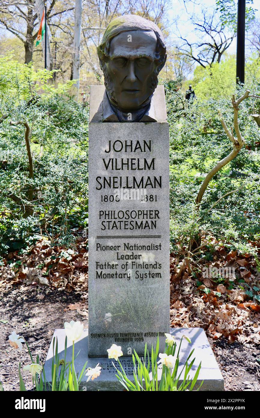 The sculpture of Finnish statesman Johan Vilhelm Snellman at the ...