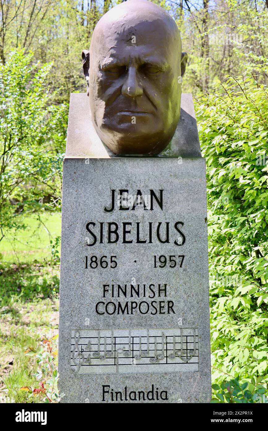 Jean sibelius hi-res stock photography and images - Alamy