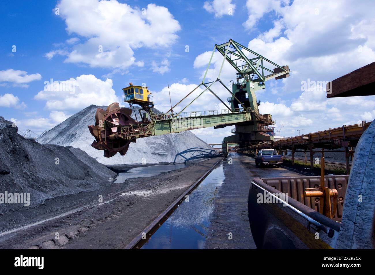 Work on Cole & Ore Terminal Inside Port of Rotterdam based Cole and Ore ...