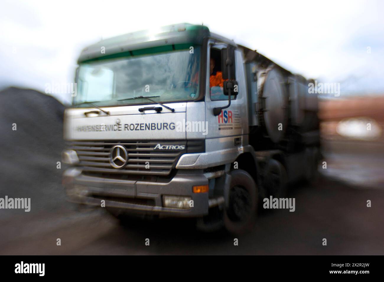 Work on Cole & Ore Terminal Inside Port of Rotterdam based Cole and Ore ...