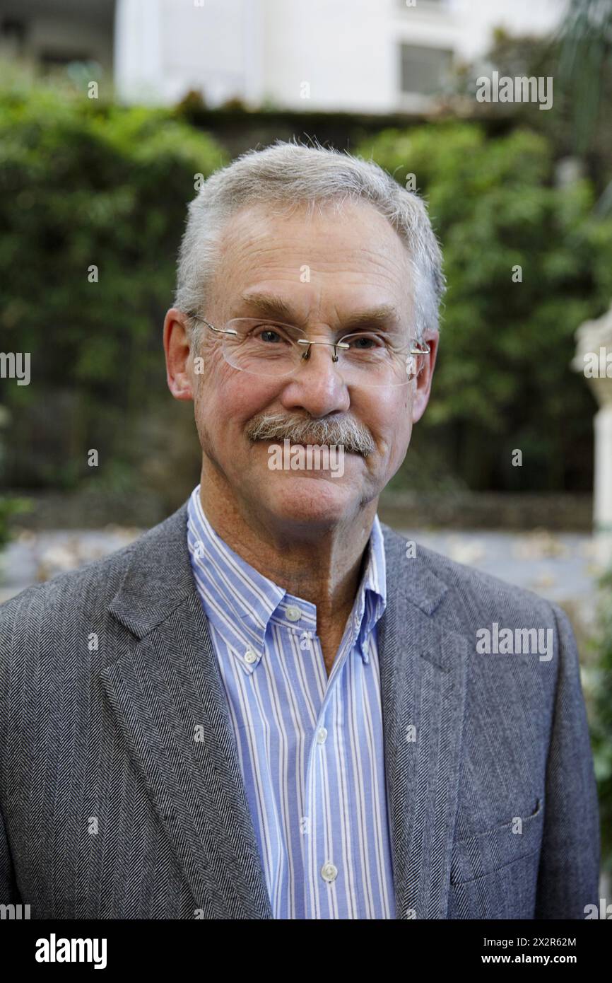 Portrait of David Quammen 18/11/2022 ©Isabella De Maddalena/opale.photo ...
