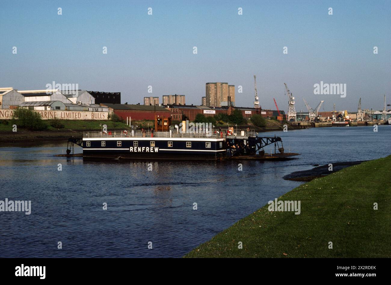 Renfrew yoker ferry service hi-res stock photography and images - Alamy