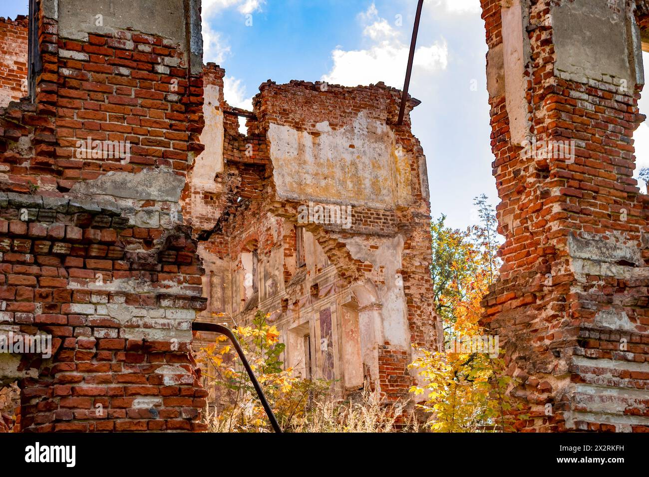 Ruins of a ruined manor of the 18th century, outside. Belkino, Russia ...