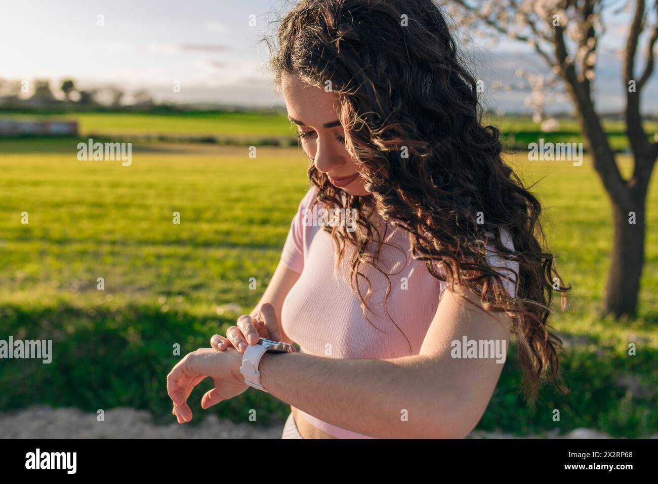 Progress tracking hi-res stock photography and images - Alamy