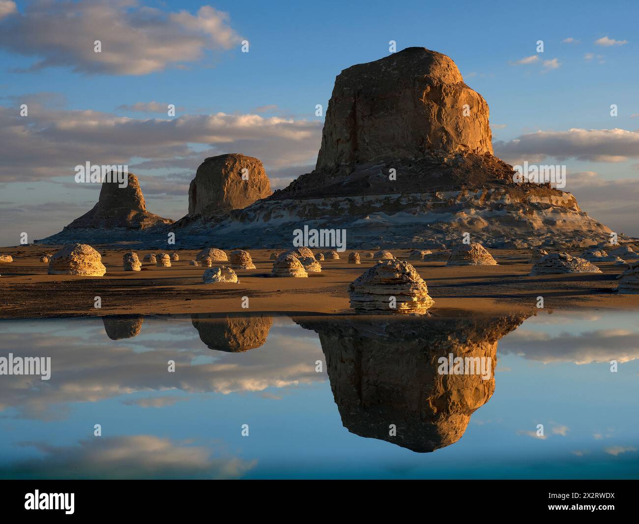 Reflection rock formations in hi-res stock photography and images - Alamy