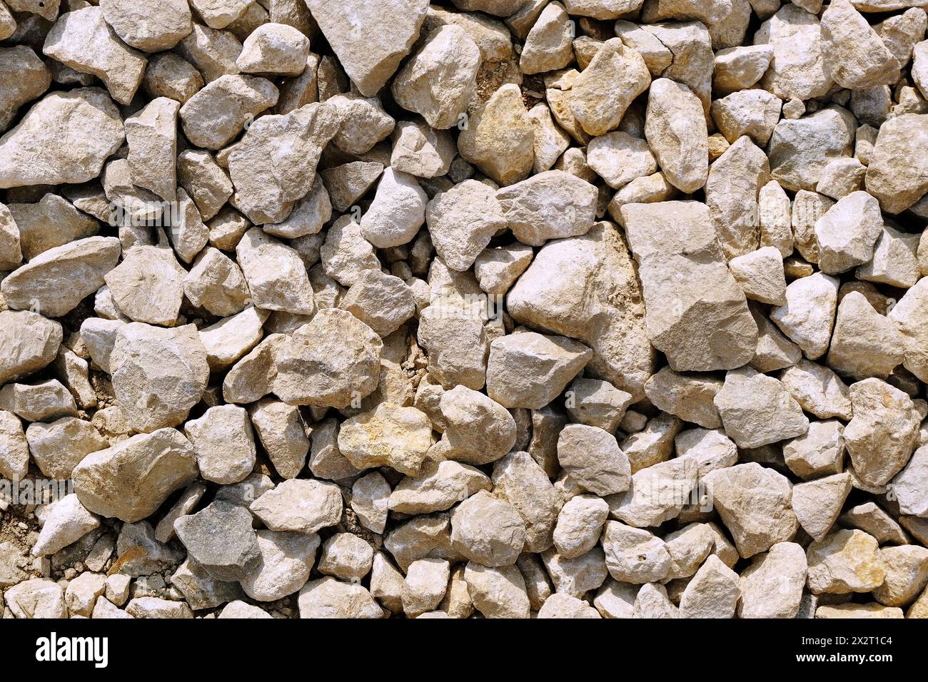 Pebble on grave hi-res stock photography and images - Alamy