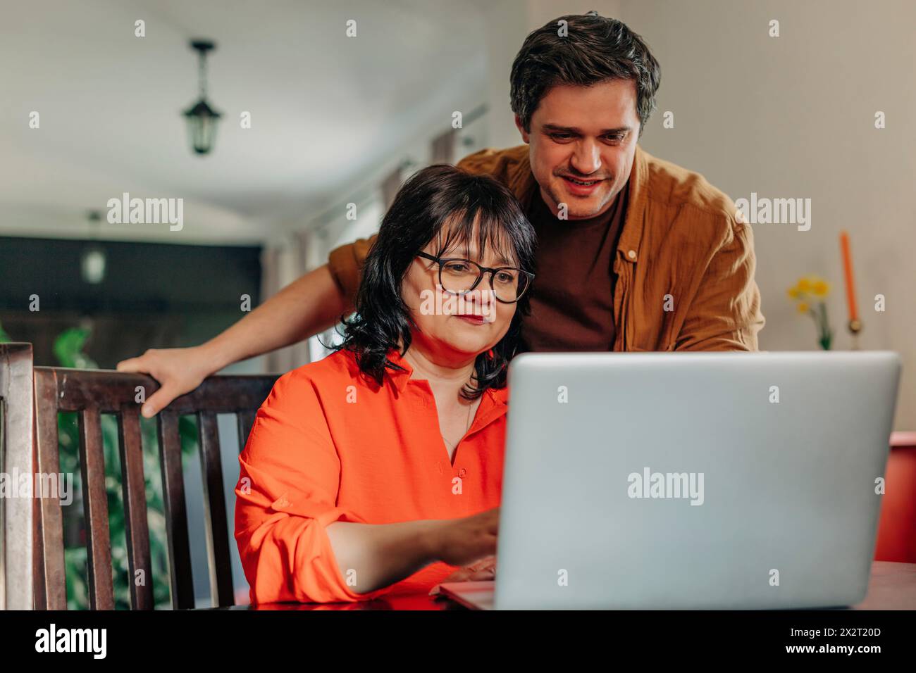 Mother man men male hi-res stock photography and images - Alamy