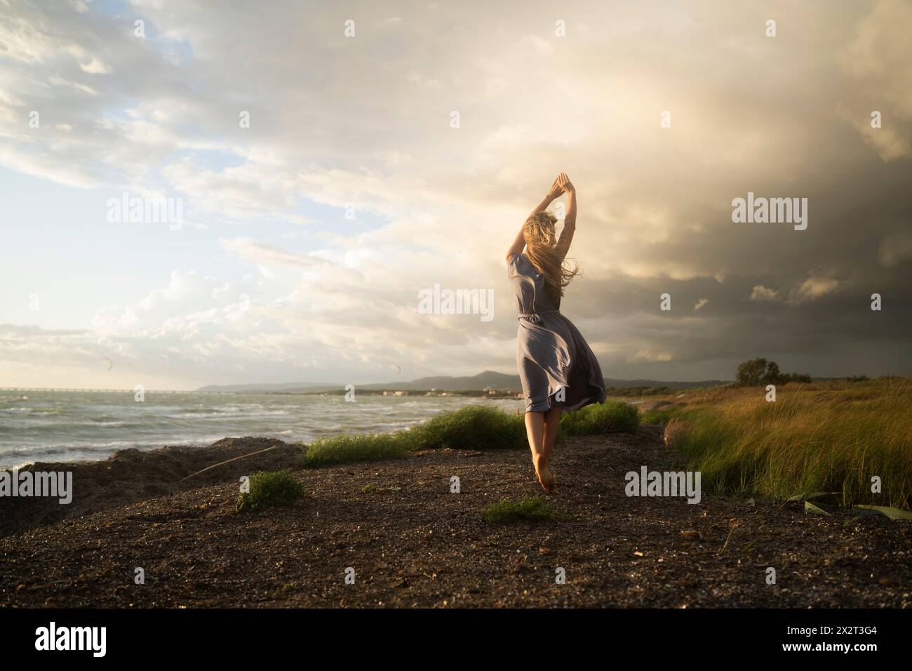 Woman sundress rear view hi-res stock photography and images - Alamy